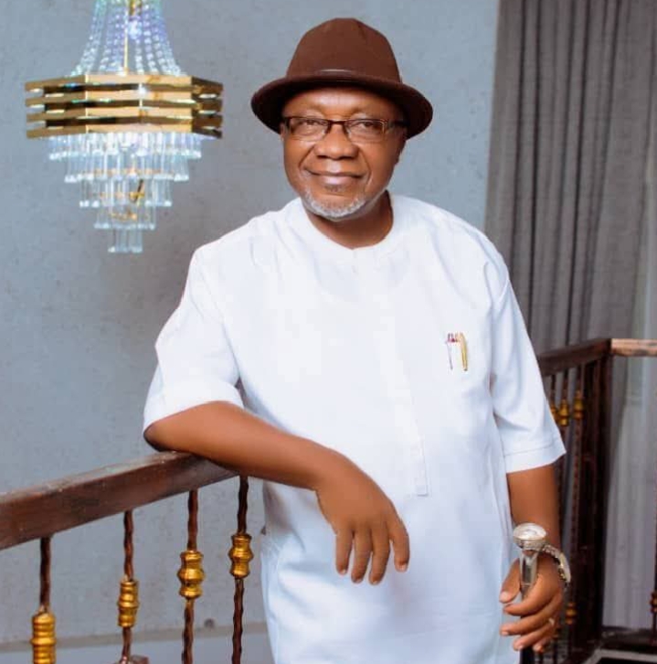Breaking News: Former PDP Chairman, Obingwa LGA, Rejects Abia PDP ...